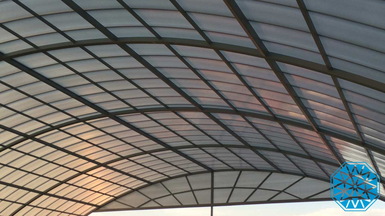 Techos de Policarbonato diseño y construcción a la medida