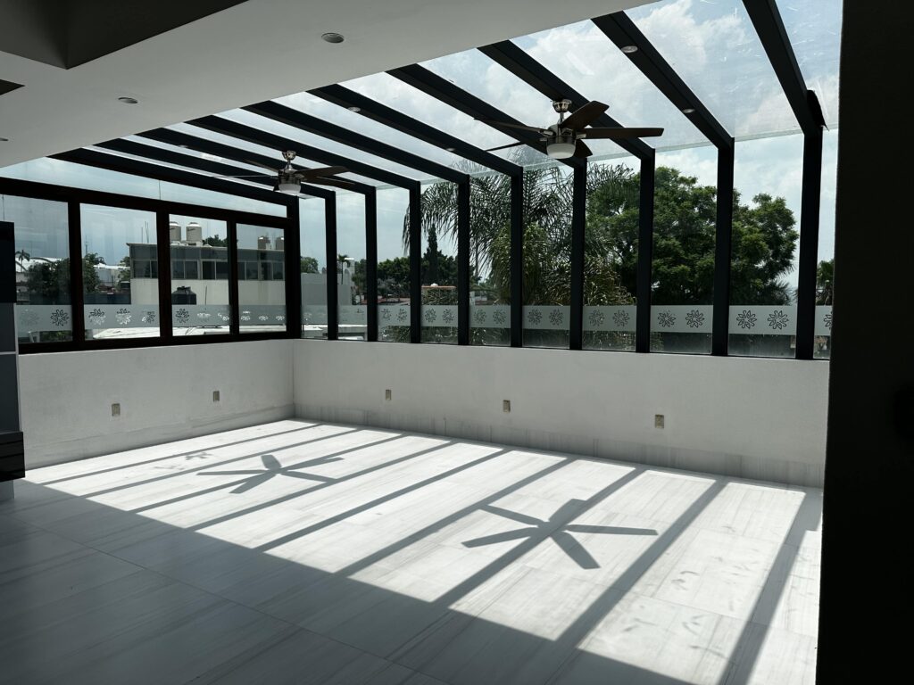 Techos Transparentes: usos y ventajas - Technydom